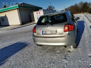 Toyota Auris 2008 Rīga, ar dzinēja tilpumu 2.00 L un nobraukumu 275 tūkst. km par 2100 €, foto 6 vietnē AUTOMOTO.COM.LV