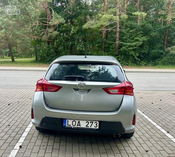Toyota Auris 2013 Klaipėda, ar dzinēja tilpumu 1.60 L un nobraukumu 230 tūkst. km par 4200 €, foto 4 vietnē AUTOMOTO.COM.LV