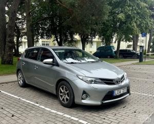 Тойота Аурис 2013 в Клайпеда, объемом двигателя 1.60 л и пробегом 230 тыс. км за 4200 €, фото 7 на AUTOMOTO.COM.LV