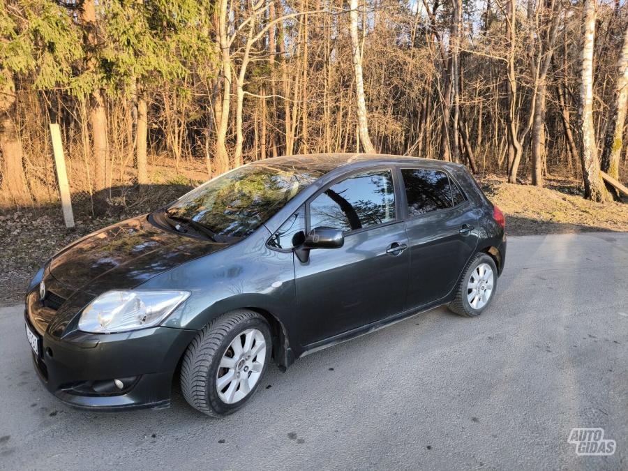 Zaļš Toyota Auris 2007 Klaipėda, ar dzinēja tilpumu 1.60 L un nobraukumu 181 tūkst. km par 3500 €, foto 1 vietnē AUTOMOTO.COM.LV