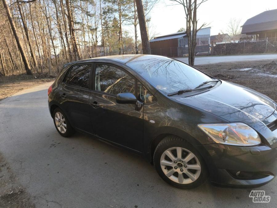 Zaļš Toyota Auris 2007 Klaipėda, ar dzinēja tilpumu 1.60 L un nobraukumu 181 tūkst. km par 3500 €, foto 4 vietnē AUTOMOTO.COM.LV