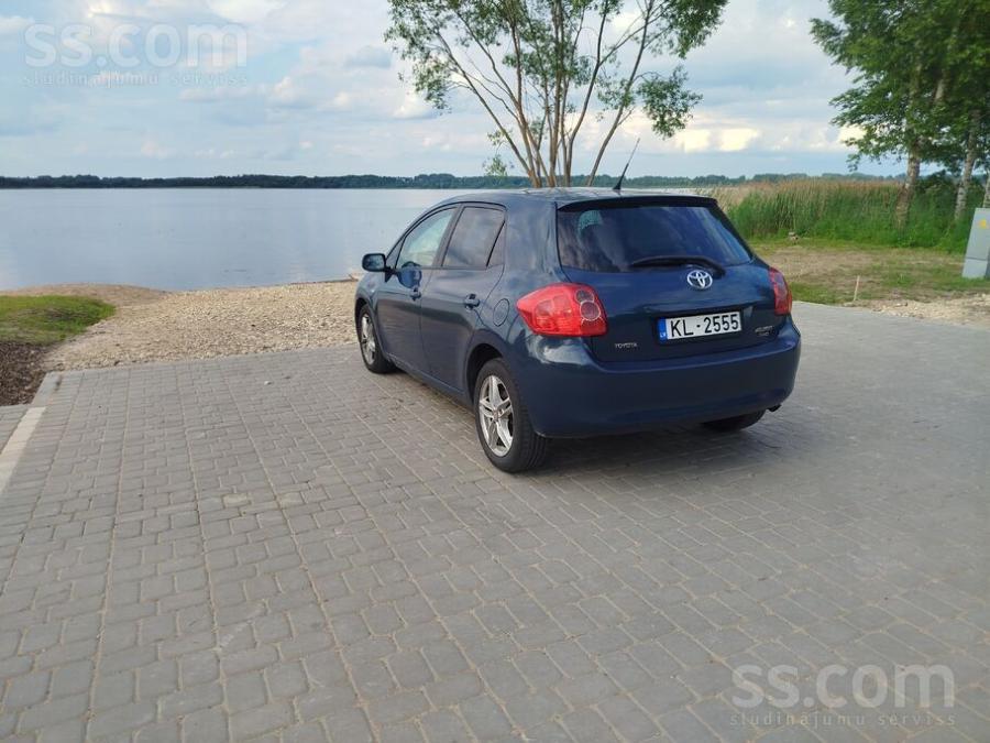 Зеленый Тойота Аурис 2007 в Лудза, объемом двигателя 2.00 л и пробегом 320 тыс. км за 2650 €, фото 1 на AUTOMOTO.COM.LV