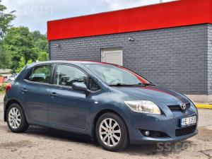 Zaļš Toyota Auris 2008 Rīga, ar dzinēja tilpumu 1.60 L un nobraukumu 223 tūkst. km par 2450 €, foto 3 vietnē AUTOMOTO.COM.LV