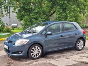 Zaļš Toyota Auris 2008 Rīga, ar dzinēja tilpumu 1.60 L un nobraukumu 223 tūkst. km par 2450 €, foto 4 vietnē AUTOMOTO.COM.LV
