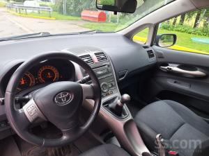 Zaļš Toyota Auris 2008 Rīga, ar dzinēja tilpumu 1.60 L un nobraukumu 223 tūkst. km par 2450 €, foto 8 vietnē AUTOMOTO.COM.LV