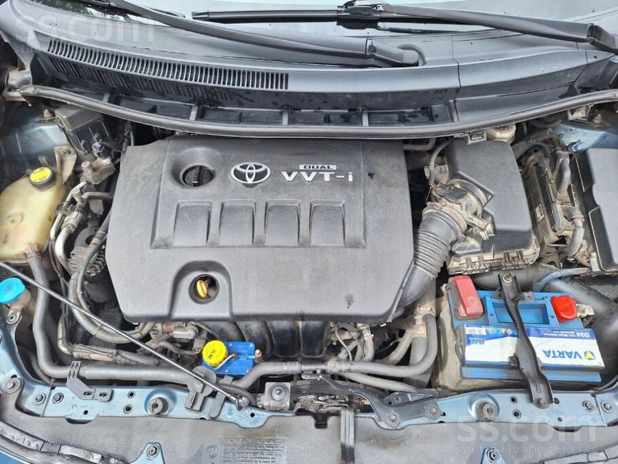 Zaļš Toyota Auris 2008 Rīga, ar dzinēja tilpumu 1.60 L un nobraukumu 223 tūkst. km par 2450 €, foto 14 vietnē AUTOMOTO.COM.LV