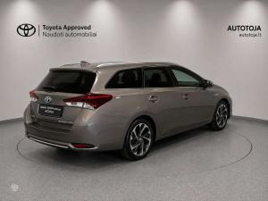 Zaļš Toyota Auris 2016 Kauņa, ar dzinēja tilpumu 1.80 L un nobraukumu 157 tūkst. km par 12500 €, foto 3 vietnē AUTOMOTO.COM.LV