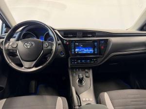 Zaļš Toyota Auris 2016 Kauņa, ar dzinēja tilpumu 1.80 L un nobraukumu 157 tūkst. km par 12500 €, foto 9 vietnē AUTOMOTO.COM.LV