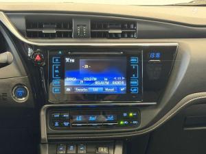 Zaļš Toyota Auris 2016 Kauņa, ar dzinēja tilpumu 1.80 L un nobraukumu 157 tūkst. km par 12500 €, foto 15 vietnē AUTOMOTO.COM.LV