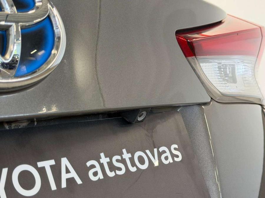 Zaļš Toyota Auris 2016 Kauņa, ar dzinēja tilpumu 1.80 L un nobraukumu 157 tūkst. km par 12500 €, foto 20 vietnē AUTOMOTO.COM.LV