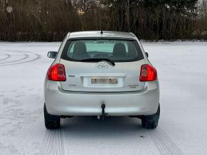 Grey Toyota Auris 2007 in Radviliskis, with an engine capacity of 1.36 L and mileage of 141 thousand km for 3050 €, photo 4 on AUTOMOTO.COM.LV