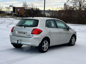 Grey Toyota Auris 2007 in Radviliskis, with an engine capacity of 1.36 L and mileage of 141 thousand km for 3050 €, photo 11 on AUTOMOTO.COM.LV