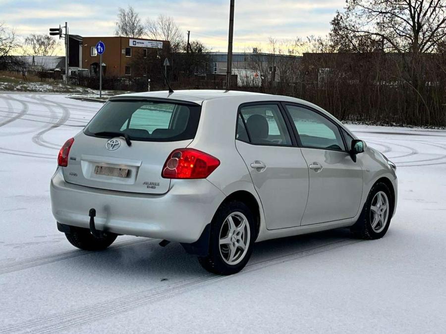 Grey Toyota Auris 2007 in Radviliskis, with an engine capacity of 1.36 L and mileage of 141 thousand km for 3050 €, photo 11 on AUTOMOTO.COM.LV