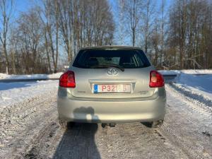 Grey Toyota Auris 2007 in Vilnius, with an engine capacity of 1.36 L and mileage of 250 thousand km for 2150 €, photo 5 on AUTOMOTO.COM.LV