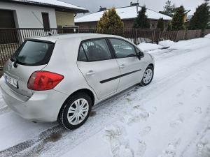 Pelēks Toyota Auris 2007 Viļņa, ar dzinēja tilpumu 1.60 L un nobraukumu 133 tūkst. km par 3200 €, foto 5 vietnē AUTOMOTO.COM.LV