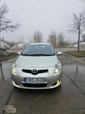 Grey Toyota Auris 2007 in Klaipeda, with an engine capacity of 1.60 L and mileage of 134 thousand km for 3500 €, photo 5 on AUTOMOTO.COM.LV