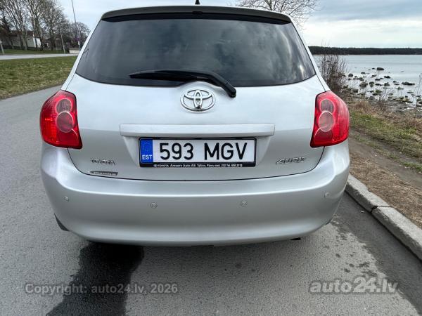 Grey Toyota Auris 2007 in Tallinn, with an engine capacity of 1.60 L and mileage of 138 thousand km for 2250 €, photo 5 on AUTOMOTO.COM.LV