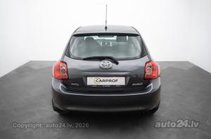 Pelēks Toyota Auris 2007 Tallina, ar dzinēja tilpumu 1.40 L un nobraukumu 111 tūkst. km par 3999 €, foto 6 vietnē AUTOMOTO.COM.LV