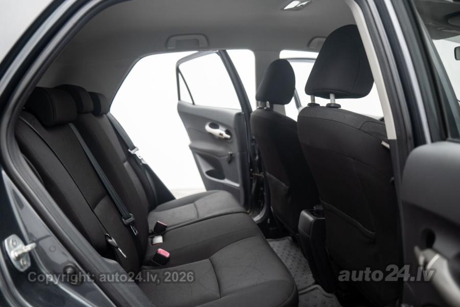 Pelēks Toyota Auris 2007 Tallina, ar dzinēja tilpumu 1.40 L un nobraukumu 111 tūkst. km par 3999 €, foto 10 vietnē AUTOMOTO.COM.LV