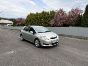 Grey Toyota Auris 2007 in Vilnius, with an engine capacity of 2.00 L and mileage of 132 thousand km for 2200 €, photo 3 on AUTOMOTO.COM.LV