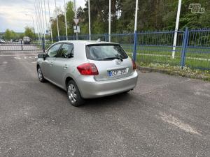 Grey Toyota Auris 2007 in Vilnius, with an engine capacity of 2.00 L and mileage of 132 thousand km for 2200 €, photo 6 on AUTOMOTO.COM.LV