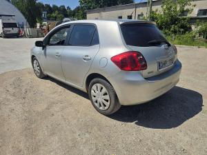 Grey Toyota Auris 2007 in Vilnius, with an engine capacity of 1.36 L and mileage of 240 thousand km for 1200 €, photo 10 on AUTOMOTO.COM.LV