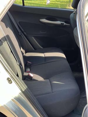 Grey Toyota Auris 2007 in Radviliskis, with an engine capacity of 2.00 L and mileage of 300 thousand km for 1999 €, photo 17 on AUTOMOTO.COM.LV