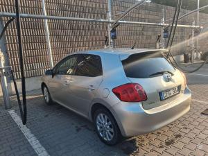 Pelēks Toyota Auris 2007 Klaipėda, ar dzinēja tilpumu 2.00 L un nobraukumu 281 tūkst. km par 1500 €, foto 6 vietnē AUTOMOTO.COM.LV