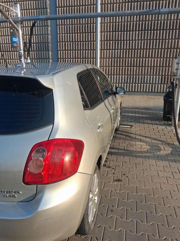 Grey Toyota Auris 2007 in Klaipeda, with an engine capacity of 2.00 L and mileage of 281 thousand km for 1500 €, photo 7 on AUTOMOTO.COM.LV
