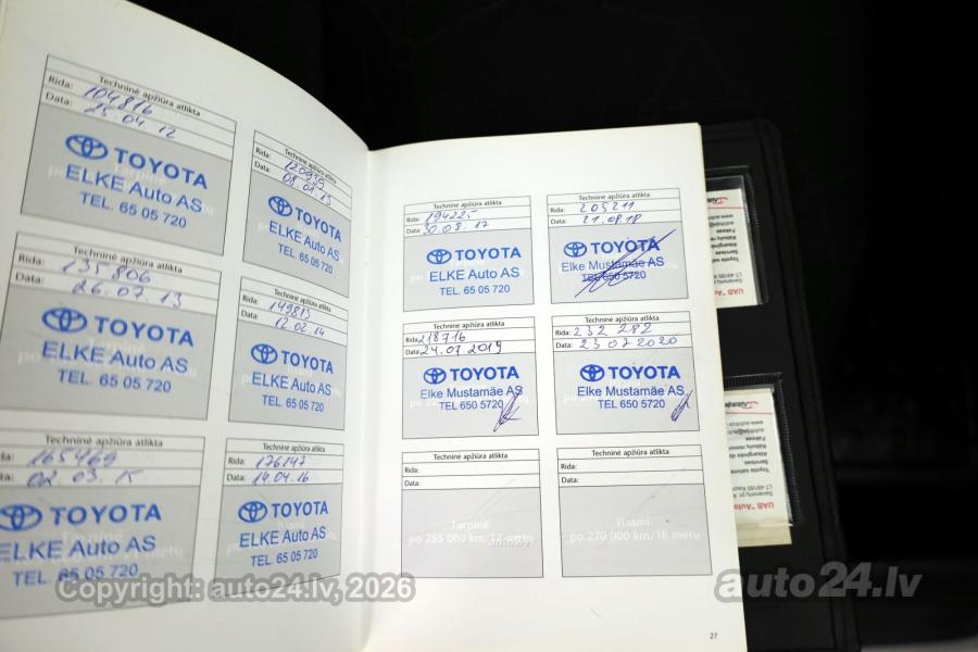 Серый Тойота Аурис 2007 в Таллин, объемом двигателя 1.40 л и пробегом 276 тыс. км за 1799 €, фото 9 на AUTOMOTO.COM.LV