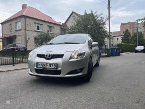 Pelēks Toyota Auris 2007 Klaipėda, ar dzinēja tilpumu 1.60 L un nobraukumu 182 tūkst. km par 2700 €, foto 3 vietnē AUTOMOTO.COM.LV