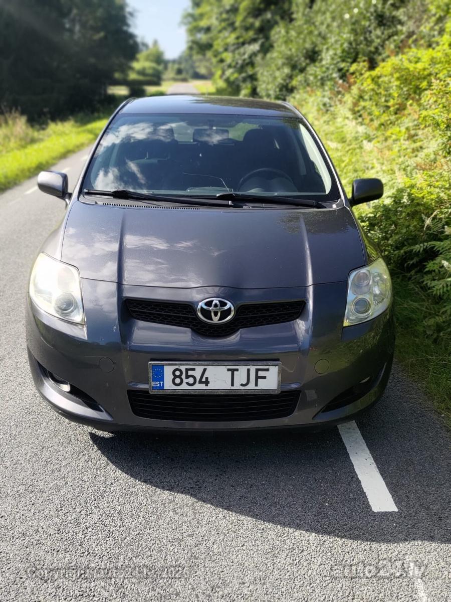 Grey Toyota Auris 2007 in Tallinn, with an engine capacity of 2.00 L and mileage of 0 thousand km for 2200 €, photo 4 on AUTOMOTO.COM.LV