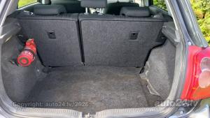 Grey Toyota Auris 2007 in Tallinn, with an engine capacity of 2.00 L and mileage of 0 thousand km for 2200 €, photo 10 on AUTOMOTO.COM.LV