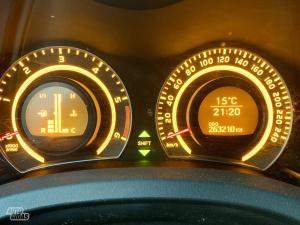 Pelēks Toyota Auris 2007 Kauņa, ar dzinēja tilpumu 1.40 L un nobraukumu 263 tūkst. km par 2300 €, foto 5 vietnē AUTOMOTO.COM.LV