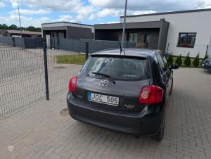 Pelēks Toyota Auris 2007 Kauņa, ar dzinēja tilpumu 2.00 L un nobraukumu 210 tūkst. km par 1000 €, foto 6 vietnē AUTOMOTO.COM.LV