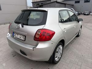 Pelēks Toyota Auris 2007 Viļņa, ar dzinēja tilpumu 1.60 L un nobraukumu 143 tūkst. km par 2500 €, foto 6 vietnē AUTOMOTO.COM.LV
