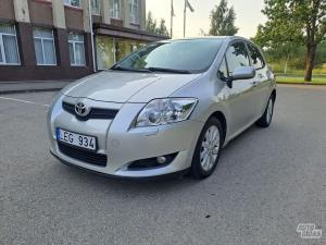 Grey Toyota Auris 2007 in Telschi, with an engine capacity of 2.00 L and mileage of 260 thousand km for 2250 €, photo  on AUTOMOTO.COM.LV