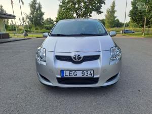 Grey Toyota Auris 2007 in Telschi, with an engine capacity of 2.00 L and mileage of 260 thousand km for 2250 €, photo 3 on AUTOMOTO.COM.LV