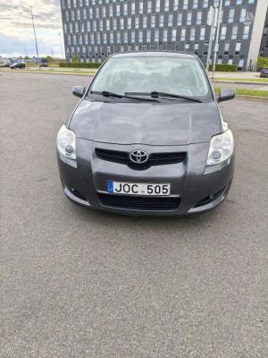 Pelēks Toyota Auris 2007 Kauņa, ar dzinēja tilpumu 2.00 L un nobraukumu 210 tūkst. km par 2450 €, foto 3 vietnē AUTOMOTO.COM.LV