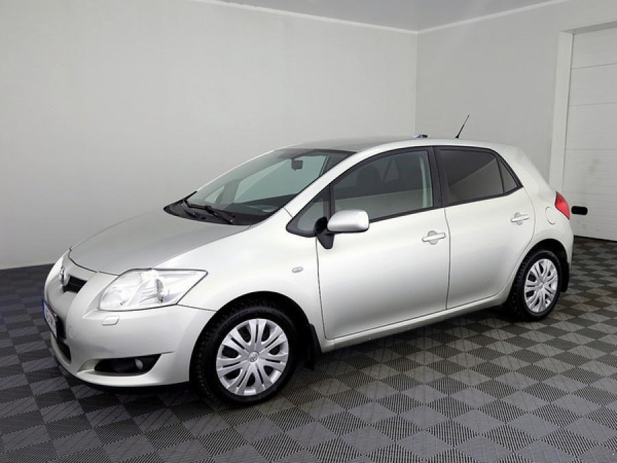 Pelēks Toyota Auris 2007 Tallina, ar dzinēja tilpumu 1.60 L un nobraukumu 237 tūkst. km par 2199 €, foto 3 vietnē AUTOMOTO.COM.LV