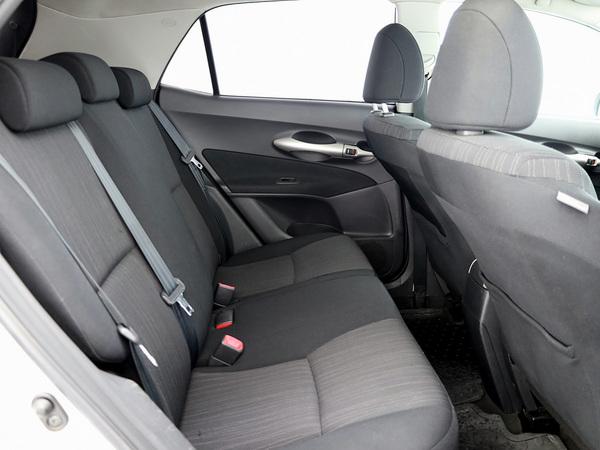 Grey Toyota Auris 2007 in Tallinn, with an engine capacity of 1.60 L and mileage of 237 thousand km for 2199 €, photo 7 on AUTOMOTO.COM.LV