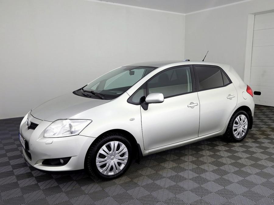 Pelēks Toyota Auris 2007 Tallina, ar dzinēja tilpumu 1.60 L un nobraukumu 237 tūkst. km par 2199 €, foto 12 vietnē AUTOMOTO.COM.LV