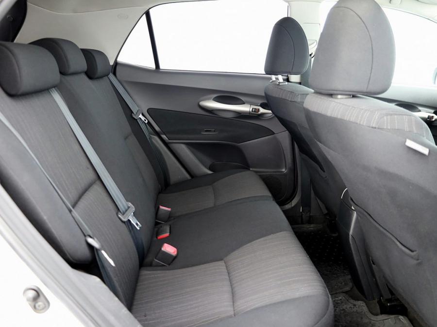 Pelēks Toyota Auris 2007 Tallina, ar dzinēja tilpumu 1.60 L un nobraukumu 237 tūkst. km par 2199 €, foto 17 vietnē AUTOMOTO.COM.LV