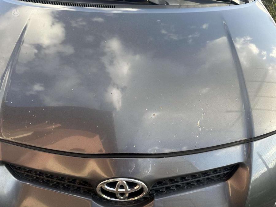 Pelēks Toyota Auris 2007 Kauņa, ar dzinēja tilpumu 2.00 L un nobraukumu 323 tūkst. km par 900 €, foto 6 vietnē AUTOMOTO.COM.LV