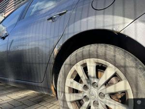 Pelēks Toyota Auris 2007 Kauņa, ar dzinēja tilpumu 2.00 L un nobraukumu 323 tūkst. km par 900 €, foto 16 vietnē AUTOMOTO.COM.LV