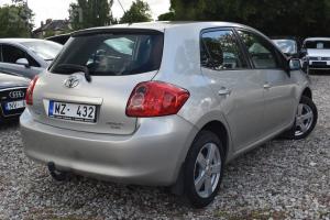Pelēks Toyota Auris 2007 Kuldīga, ar dzinēja tilpumu 2.00 L un nobraukumu 0 tūkst. km par 3150 €, foto 3 vietnē AUTOMOTO.COM.LV