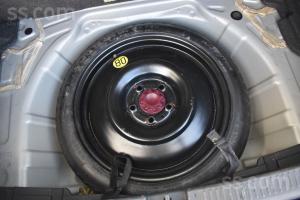 Pelēks Toyota Auris 2007 Kuldīga, ar dzinēja tilpumu 2.00 L un nobraukumu 0 tūkst. km par 3150 €, foto 8 vietnē AUTOMOTO.COM.LV
