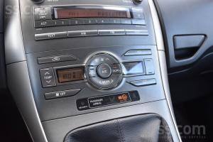 Pelēks Toyota Auris 2007 Kuldīga, ar dzinēja tilpumu 2.00 L un nobraukumu 0 tūkst. km par 3150 €, foto 12 vietnē AUTOMOTO.COM.LV