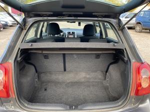 Grey Toyota Auris 2007 in Silute, with an engine capacity of 2.00 L and mileage of 350 thousand km for 3200 €, photo 20 on AUTOMOTO.COM.LV