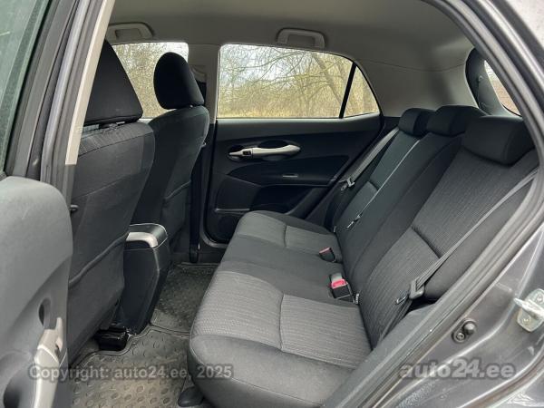 Pelēks Toyota Auris 2008 Tallina, ar dzinēja tilpumu 1.60 L un nobraukumu 172 tūkst. km par 3495 €, foto 11 vietnē AUTOMOTO.COM.LV